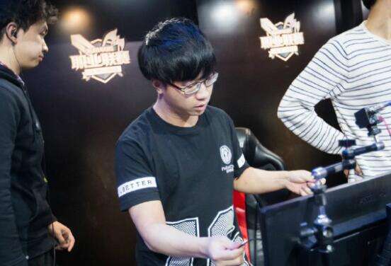 “电竞汪精卫”赎罪回归IG Tabe目标至少是S6_特玩网LOL英雄联盟专区