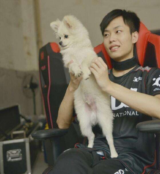 团战先锋童无敌 EDG.koro迎来22周岁生日_特玩网LOL英雄联盟专区